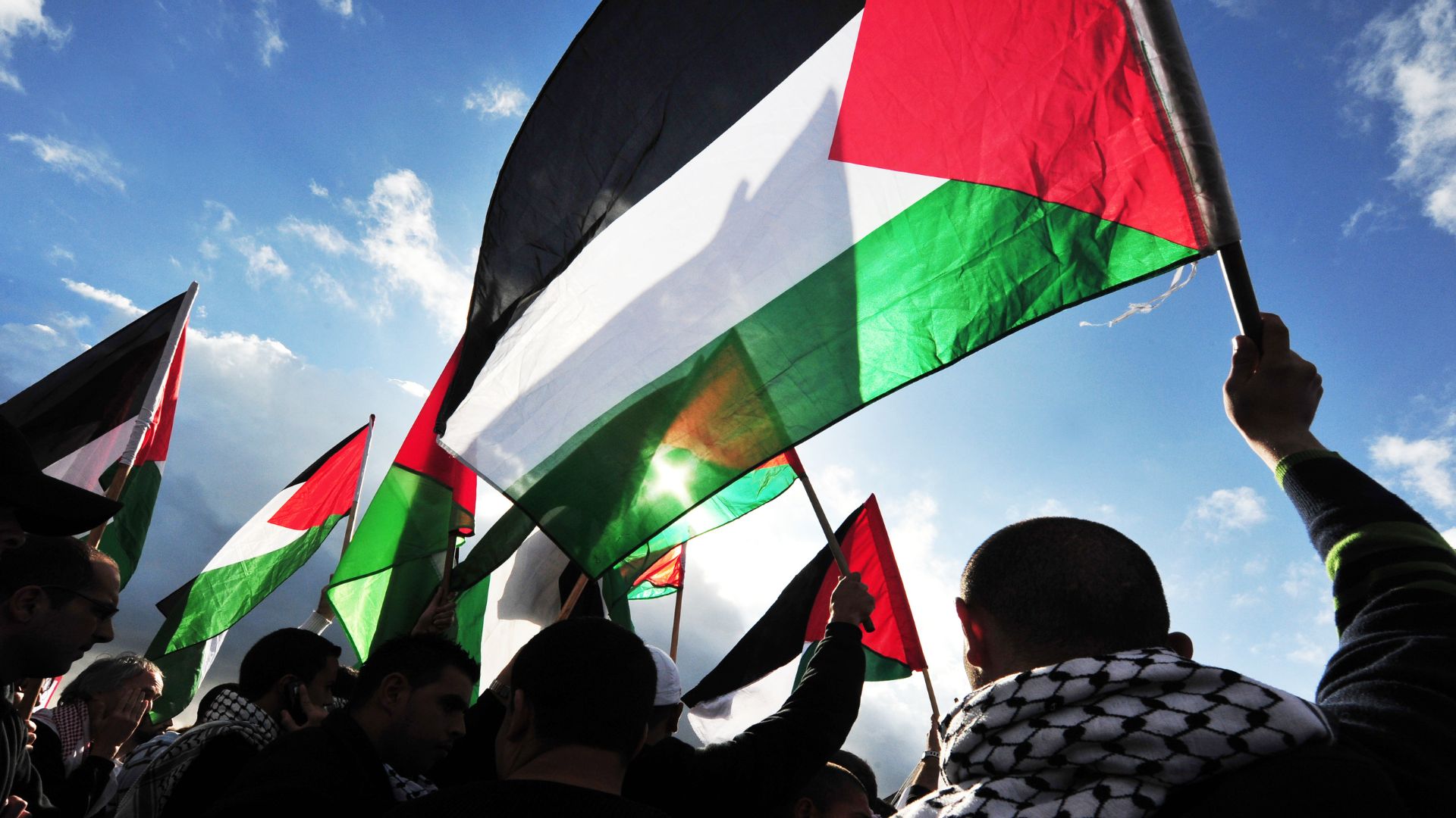 Jewish Hollywood Star’s Daughter Arrested in Violent Columbia Anti ...