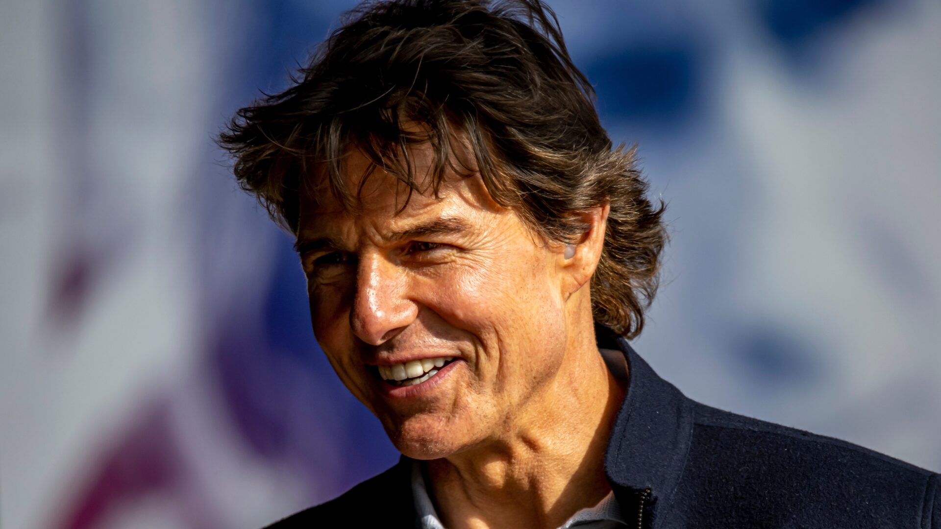 Hollywood Reporter Asks Trump Question, Tom Cruise Shuts Her Down With ...